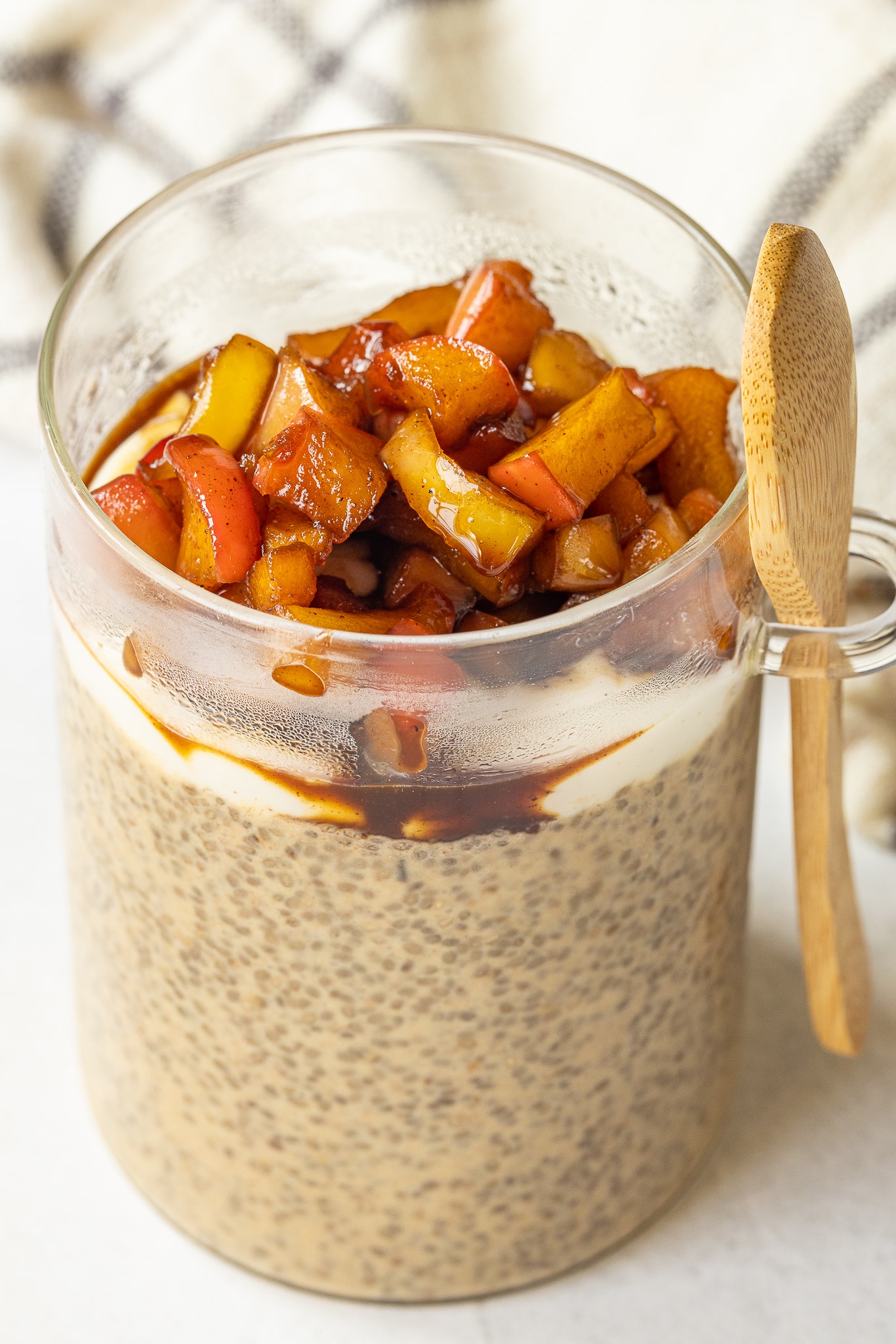 Apple Pie Chia Pudding (vegan) - ZardyPlants