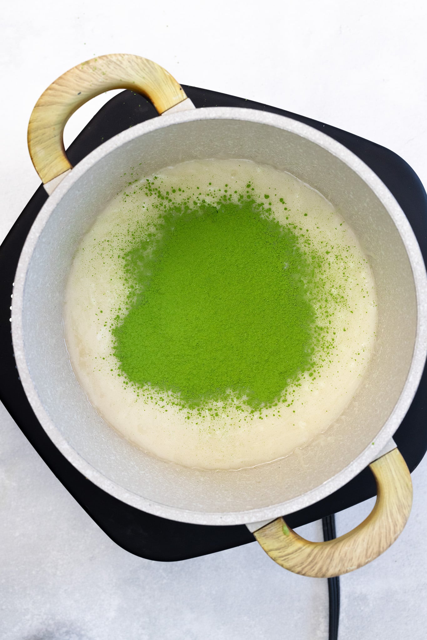 Matcha Fudge (Dairy-Free and Easy!) - ZardyPlants